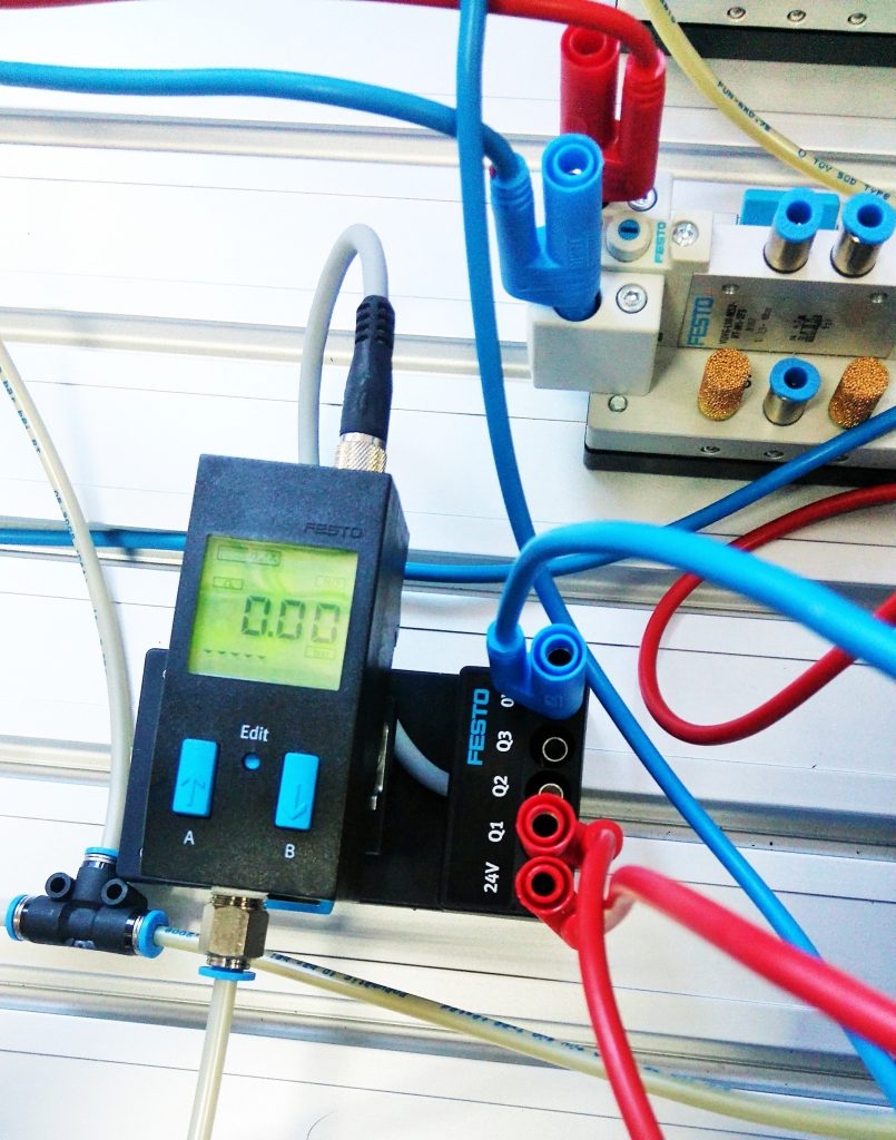 Industrial Electro-Pneumatics Course – A C C I M T